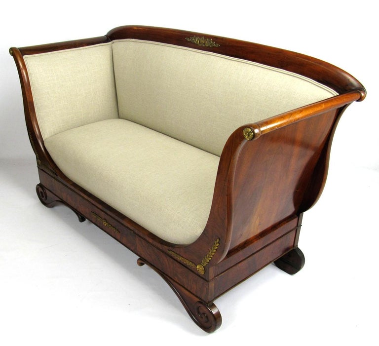 Early 19th Century Directoire Mahogany Sofa For Sale at 1stDibs