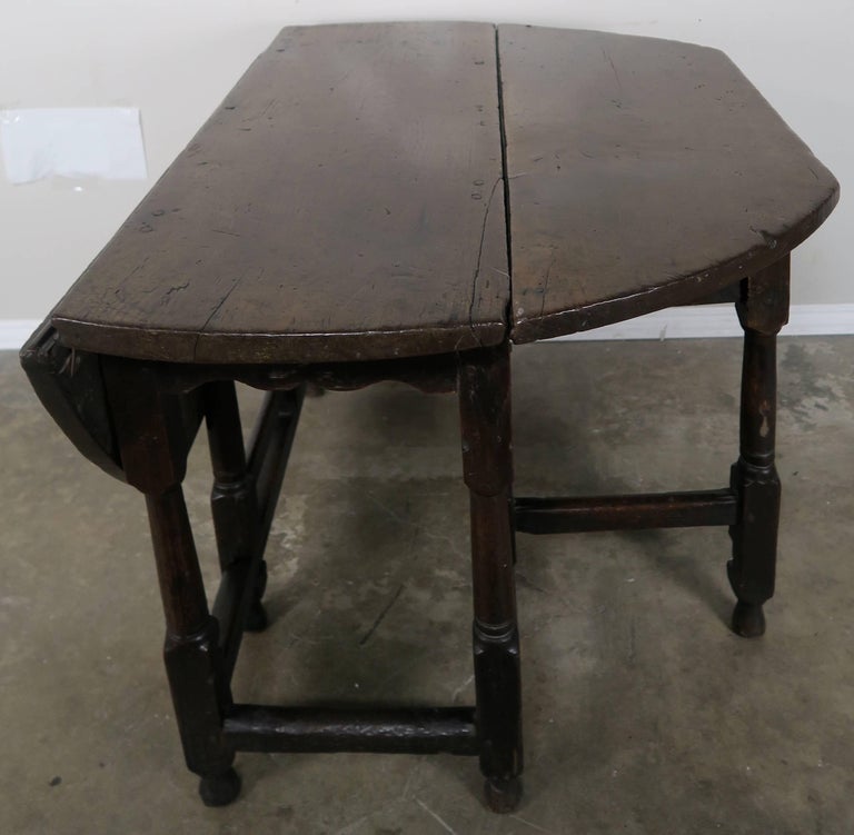 Early 19th Century English Gateleg Table at 1stDibs