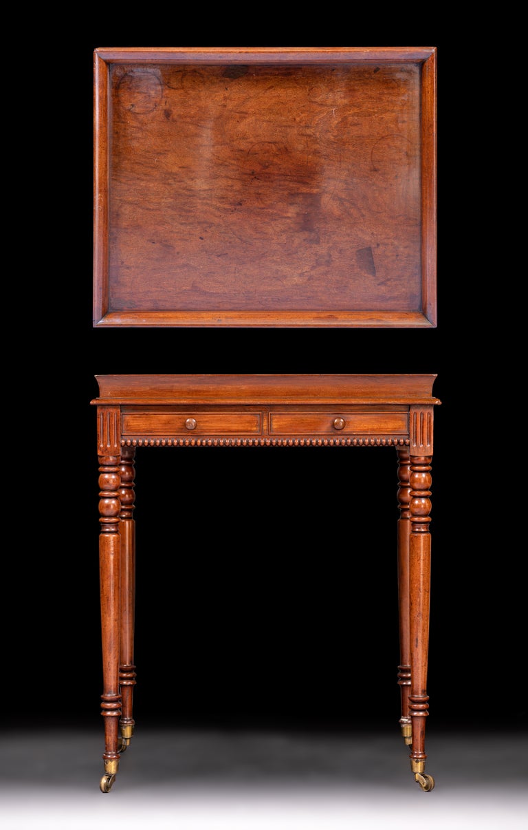Early 19th Century English Regency Side Table Attributed to Gillows of Lancaster For Sale at 1stDibs
