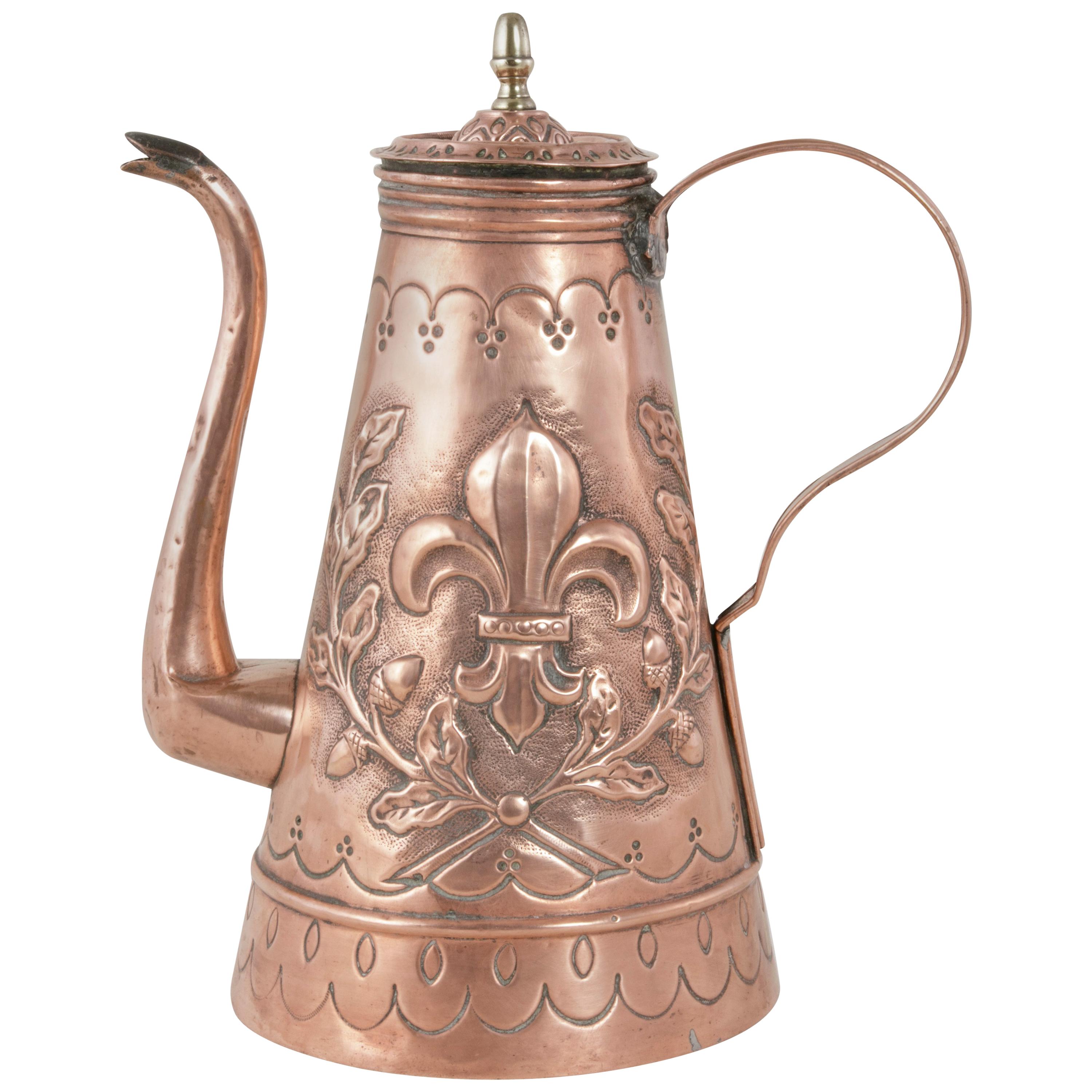 Early 19th Century Flemish Copper Repoussé Coffee Pot with Lid and ...