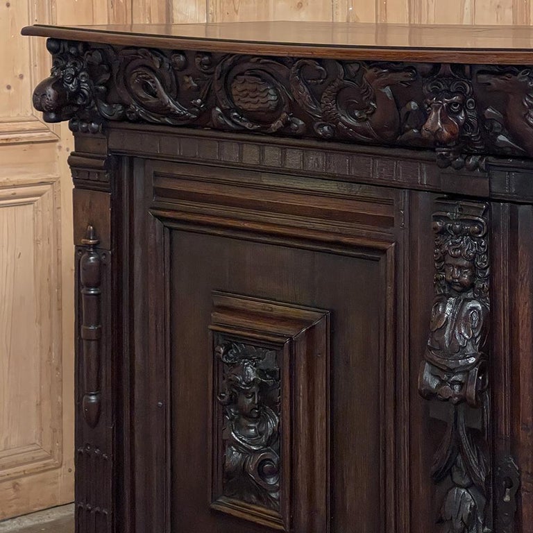 Early 19th Century Flemish Renaissance Buffet For Sale at 1stDibs
