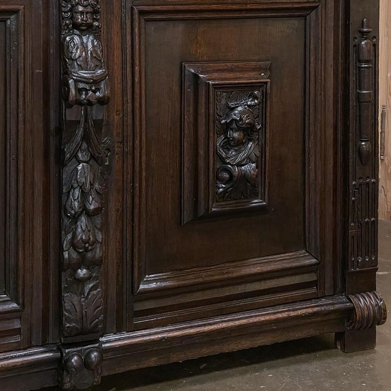 Early 19th Century Flemish Renaissance Buffet For Sale at 1stDibs