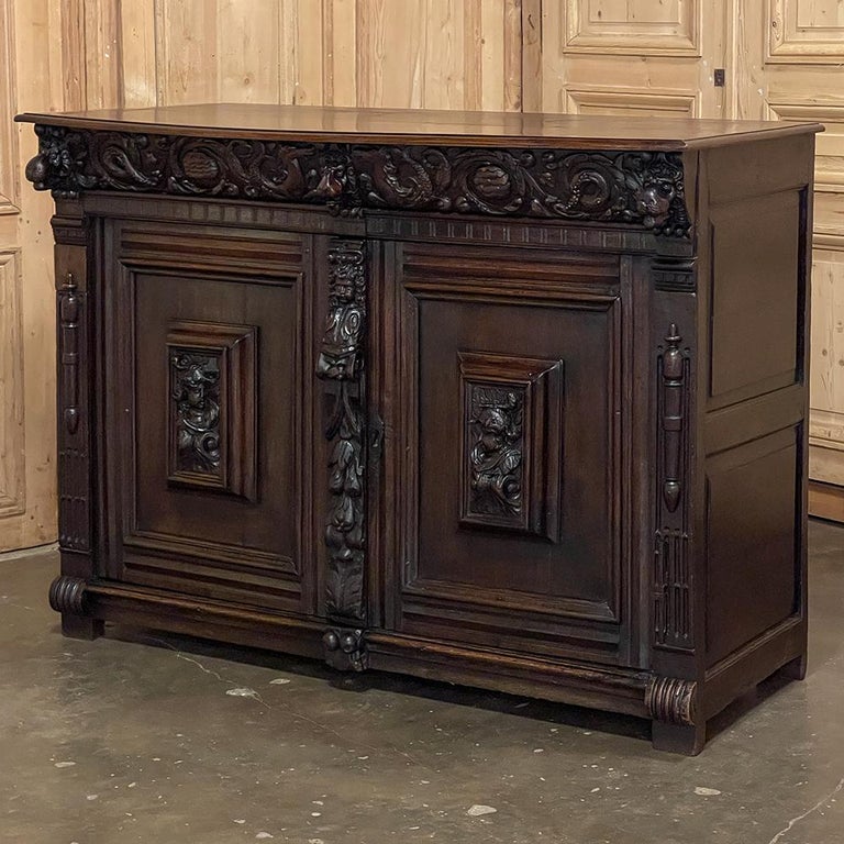Early 19th Century Flemish Renaissance Buffet For Sale at 1stDibs