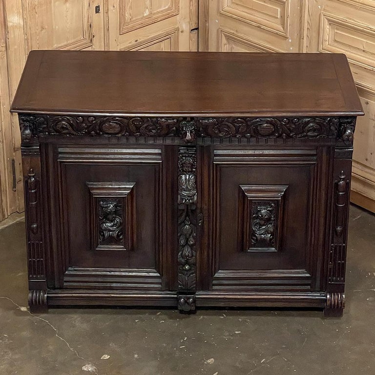 Early 19th Century Flemish Renaissance Buffet For Sale at 1stDibs