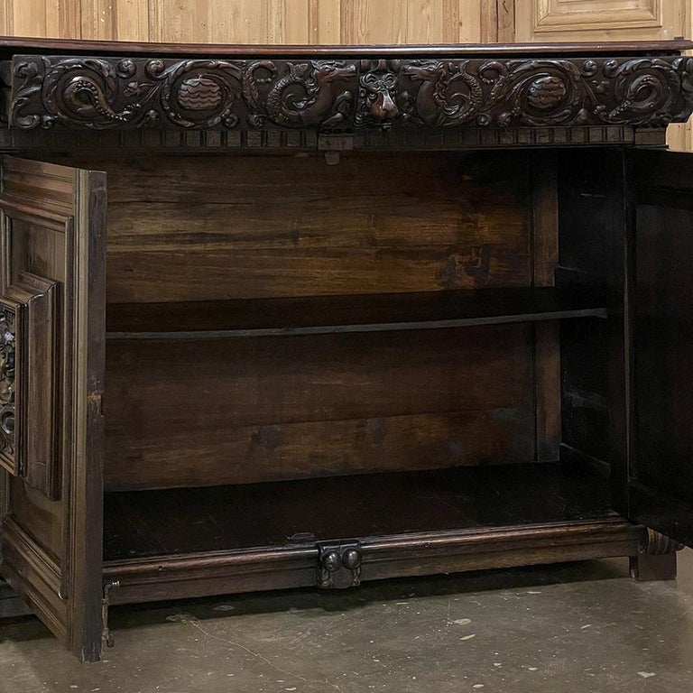 Early 19th Century Flemish Renaissance Buffet For Sale at 1stDibs