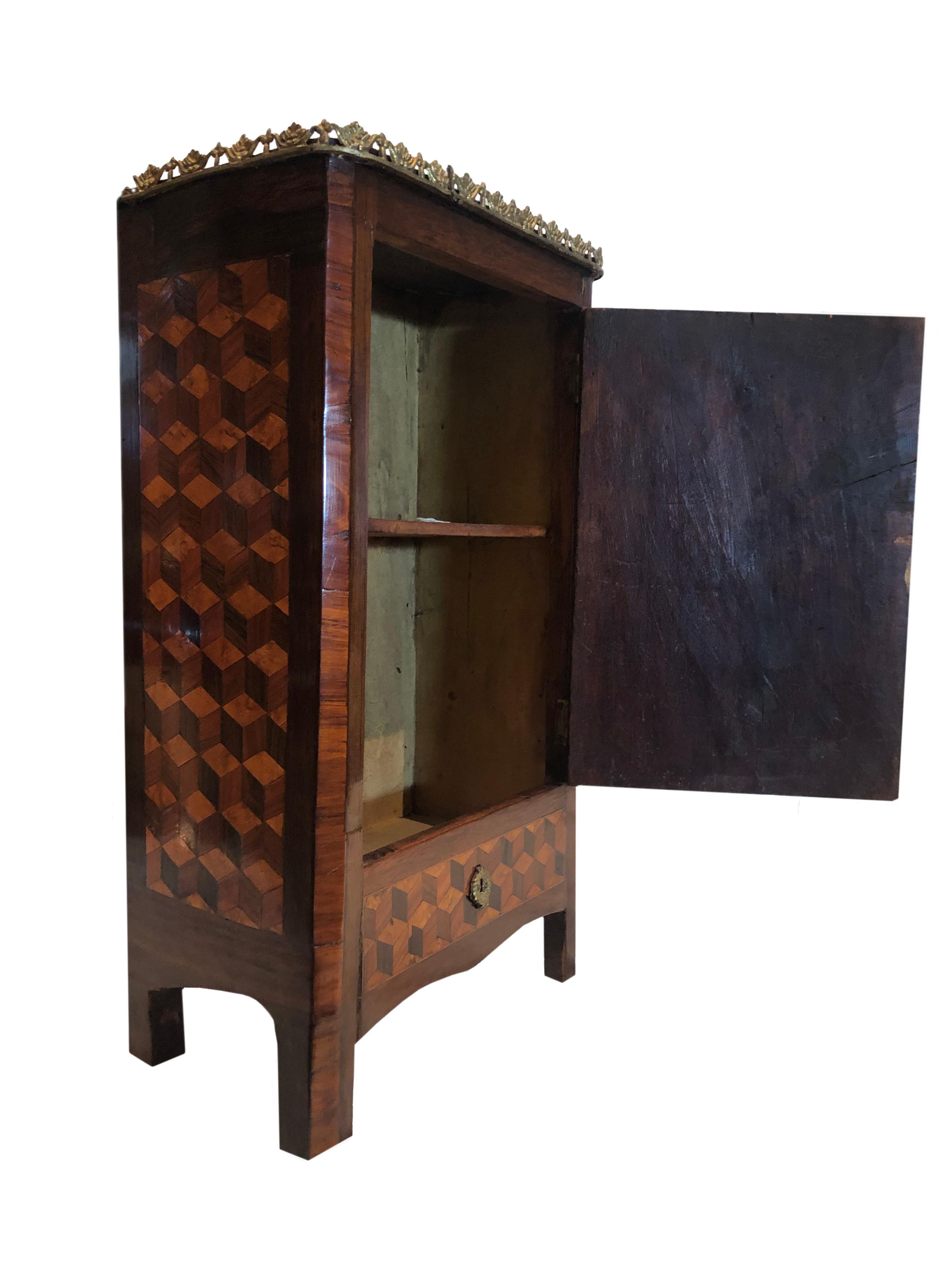 Early 19th Century French Salesman Sample Cupboard For Sale at 1stDibs