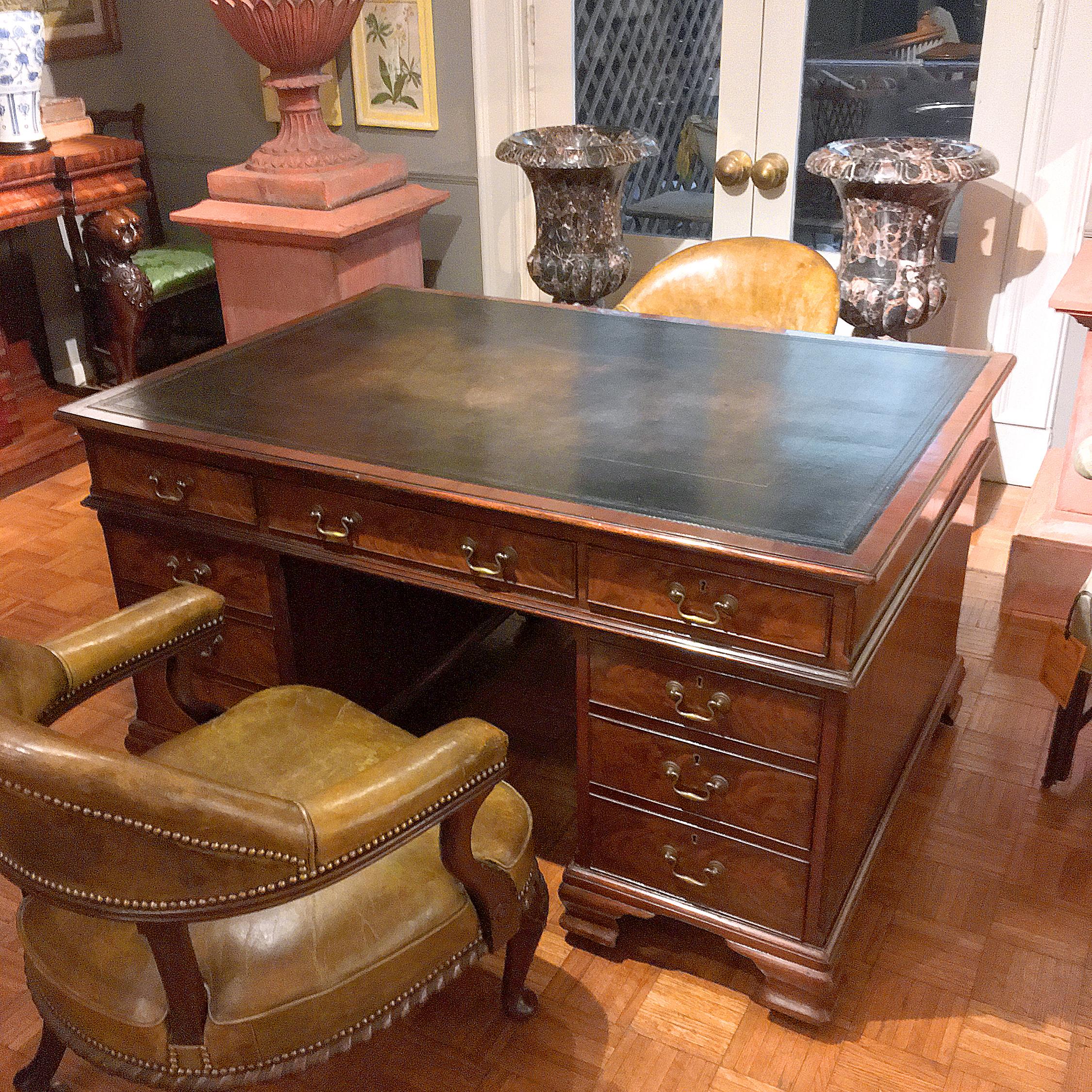 Early 19th Century Mahogany Pedestal Partners Desk at 1stDibs ...