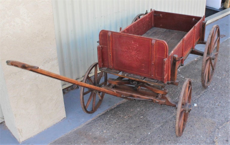 Early 19th Century Original Painted Wagon For Sale at 1stDibs