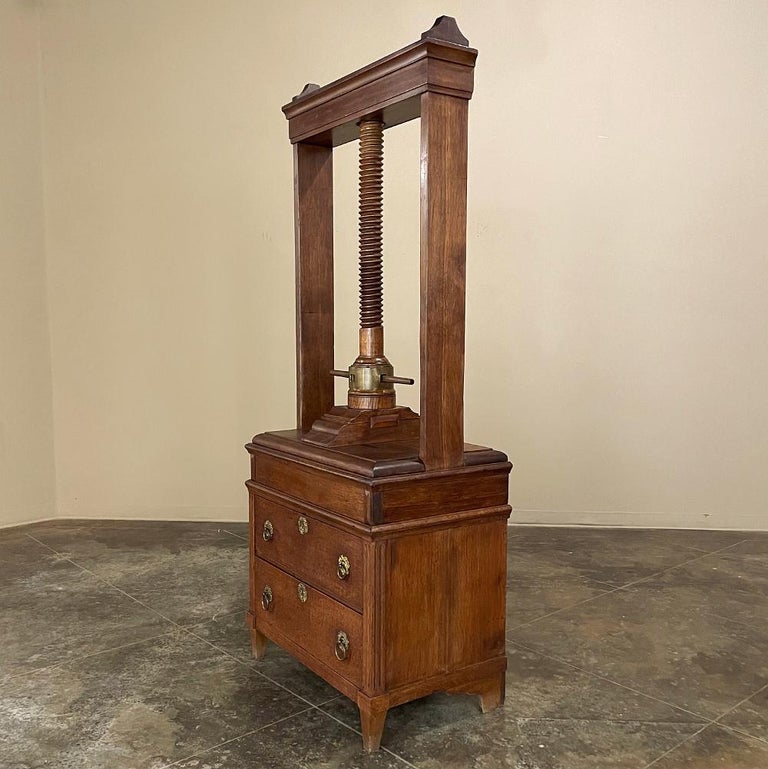 Early 19th Century Printer's Paper Press For Sale at 1stDibs