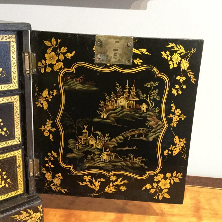Early 19th Century Regency Period Black and Gilded Chinoiserie Table ...