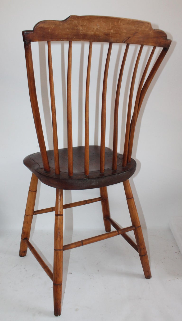 Early 19th C Step Down Windsor Chair For Sale at 1stDibs