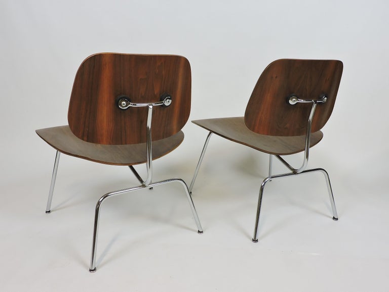 Early First Edition Eames Walnut LCM Chair for Evans For Sale at 1stDibs