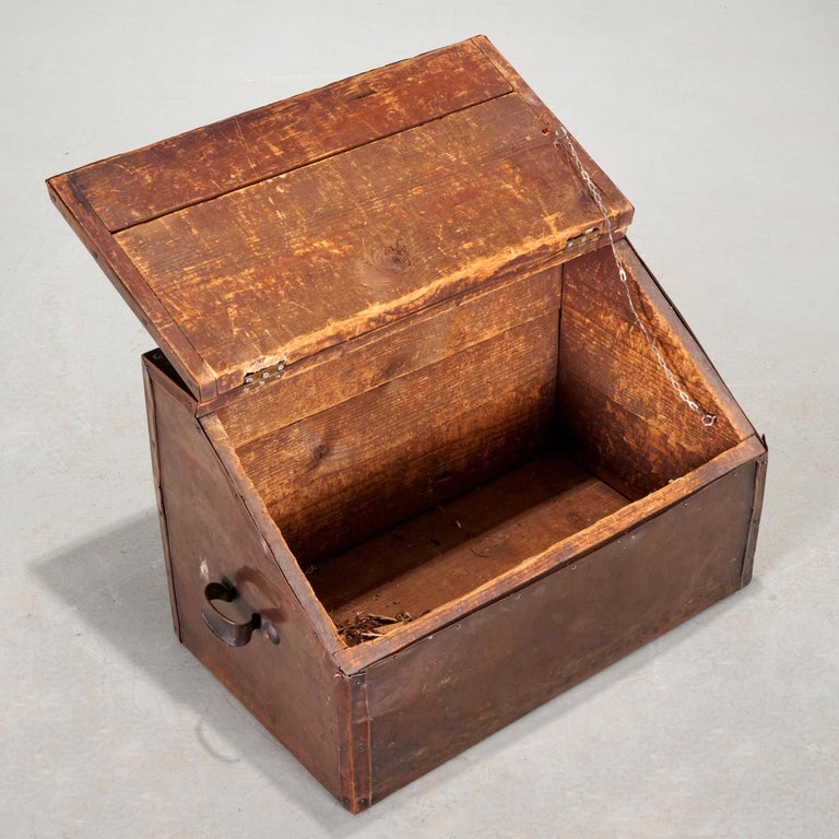 Early 20th C. Liberty and Co. Arts and Crafts Copper Wrapped Log Box ...