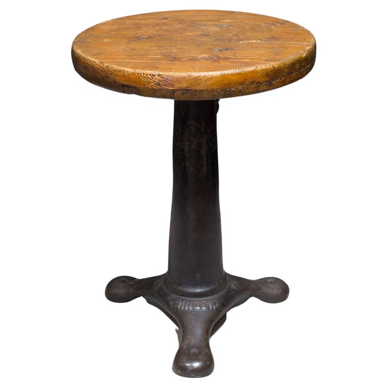 Early 20th C. Singer Sewing Machine Stool C.1930 For Sale at 1stDibs