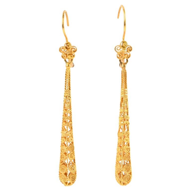 14K Yellow Gold Filigree Dangle Earrings For Sale at 1stDibs