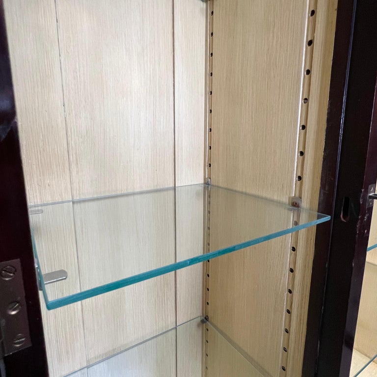 Early 20th Century American George II Style Breakfront China Cabinet ...