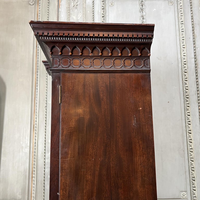 Early 20th Century American George II Style Breakfront China Cabinet ...