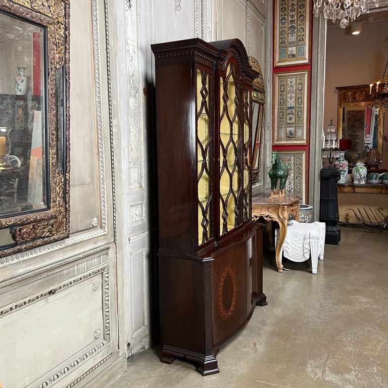 Early 20th Century American George II Style Breakfront China Cabinet ...