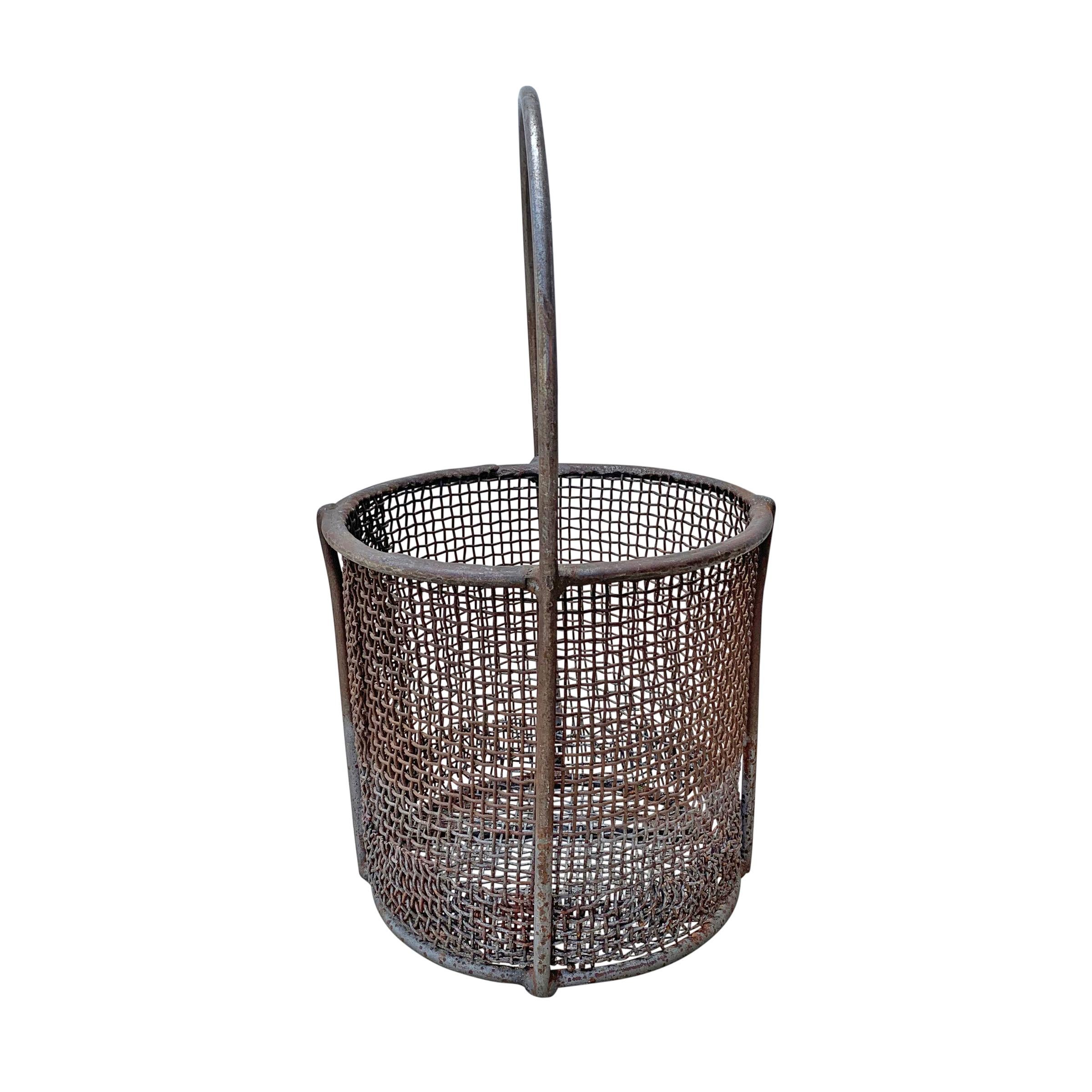 Industrial wire baskets - lockernibht