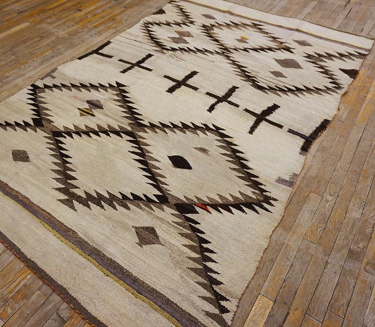 Early 20th Century American Navajo Carpet ( 5'8" x 9' - 173 x 275 ) For ...