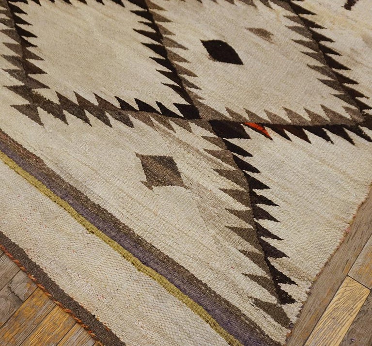 Early 20th Century American Navajo Carpet ( 5'8" x 9' - 173 x 275 ) For ...