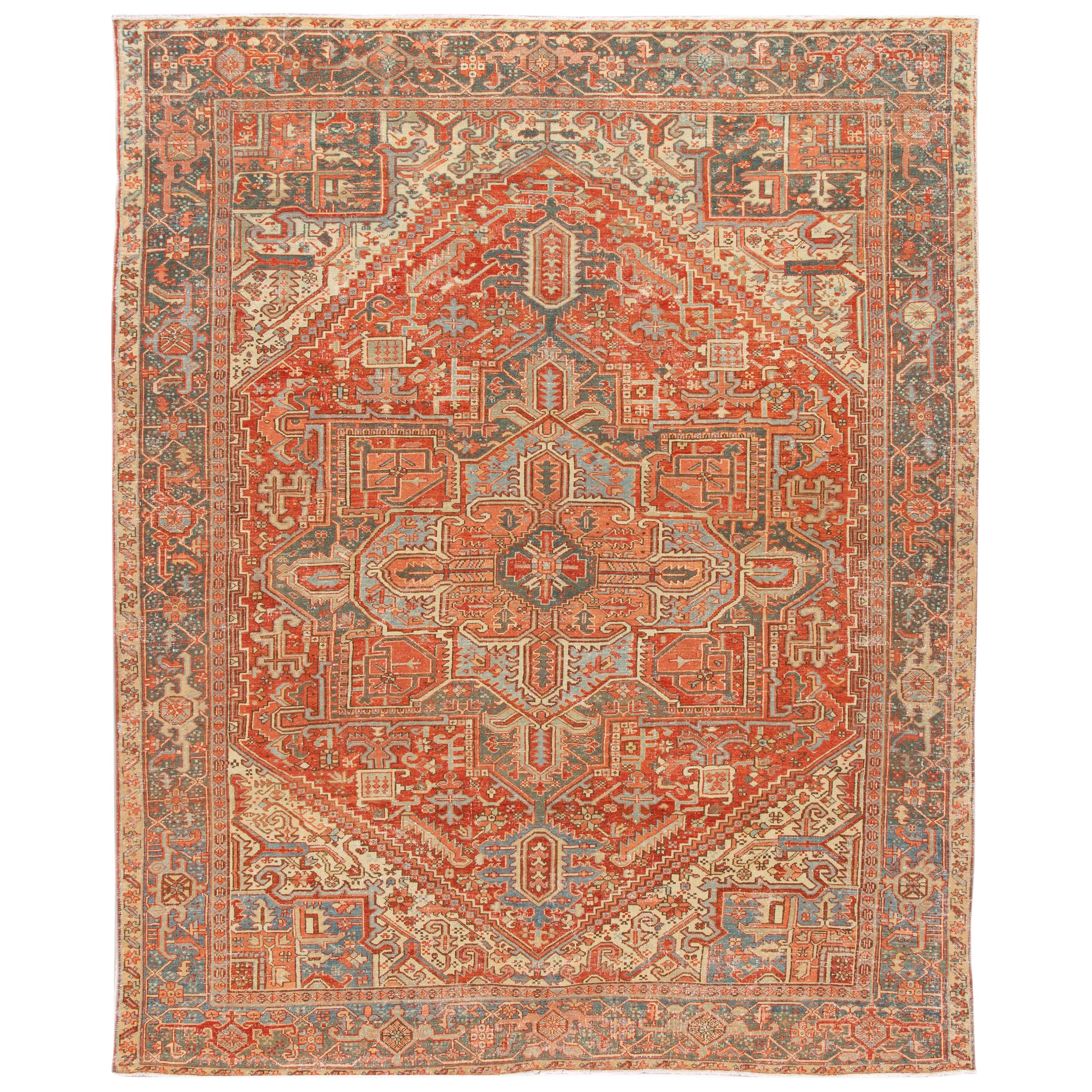 Early 20th Century Antiue Heriz Wool Rug at 1stDibs