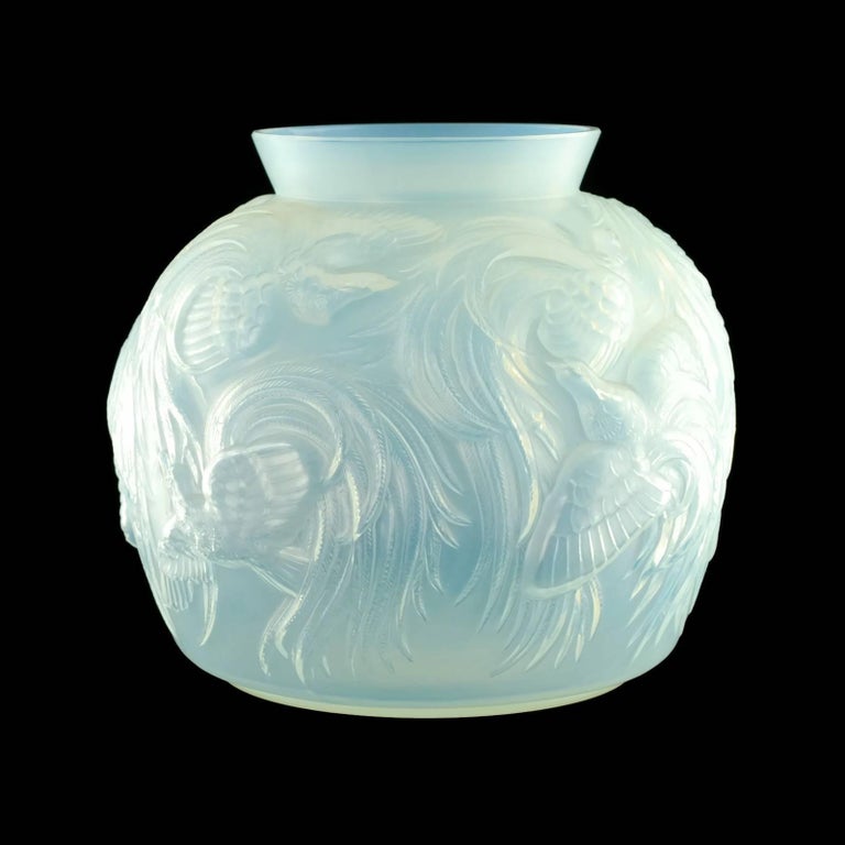 Early 20th Century Art Deco Sabino Opalescent Art Glass Birds of ...