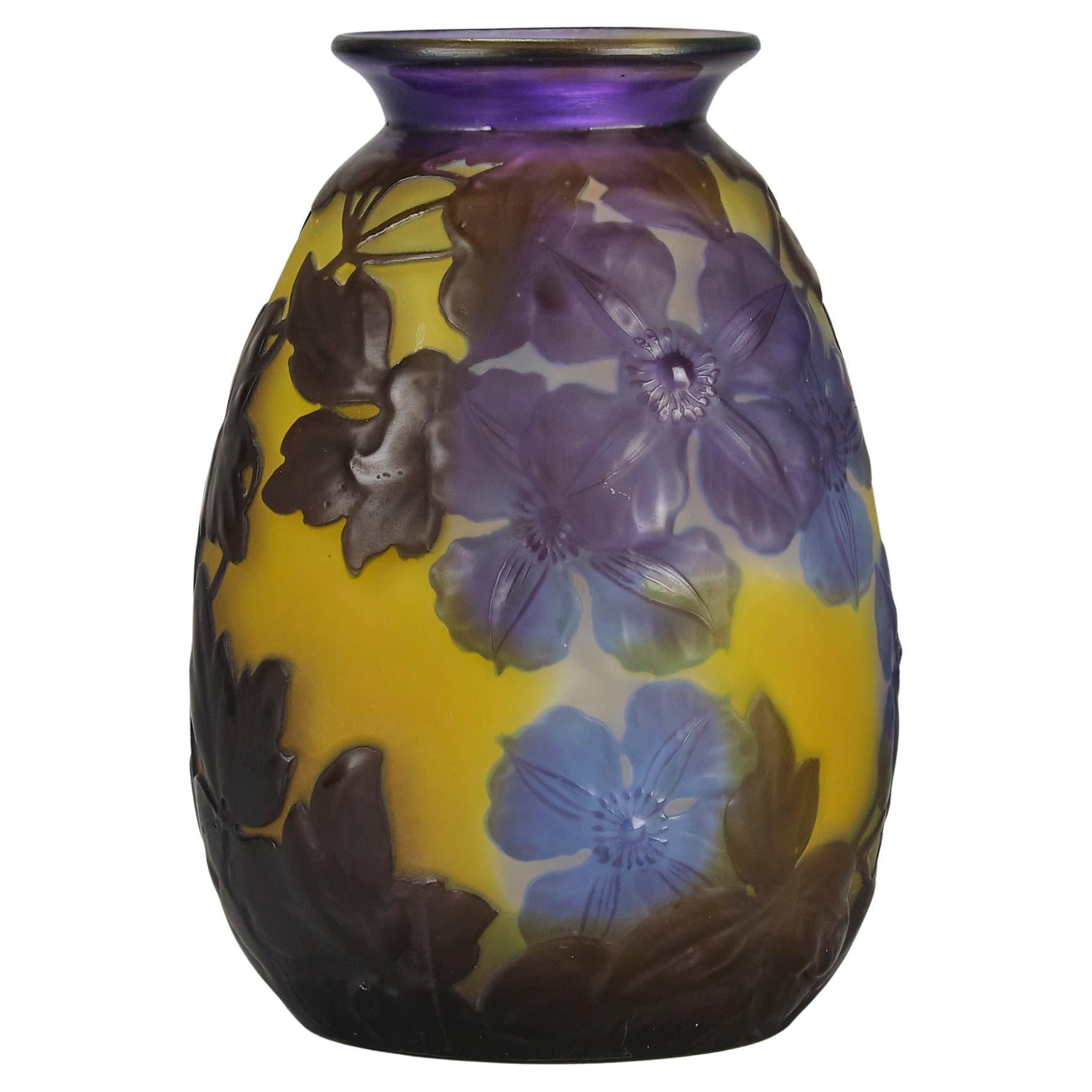 Early 20th Century Art Nouveau Cameo Glass Vase "Lake Como" by Emile ...