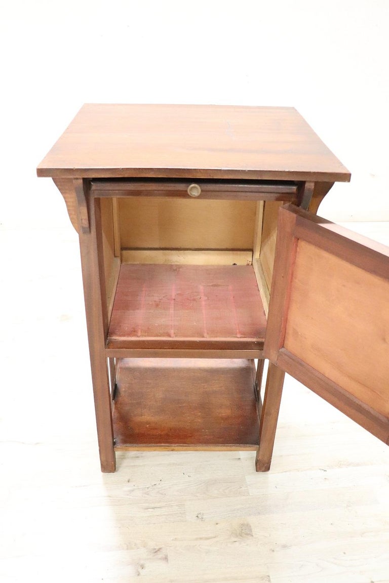 Early 20th Century Art Nouveau Inlaid Wood Side Table For Sale at 1stDibs