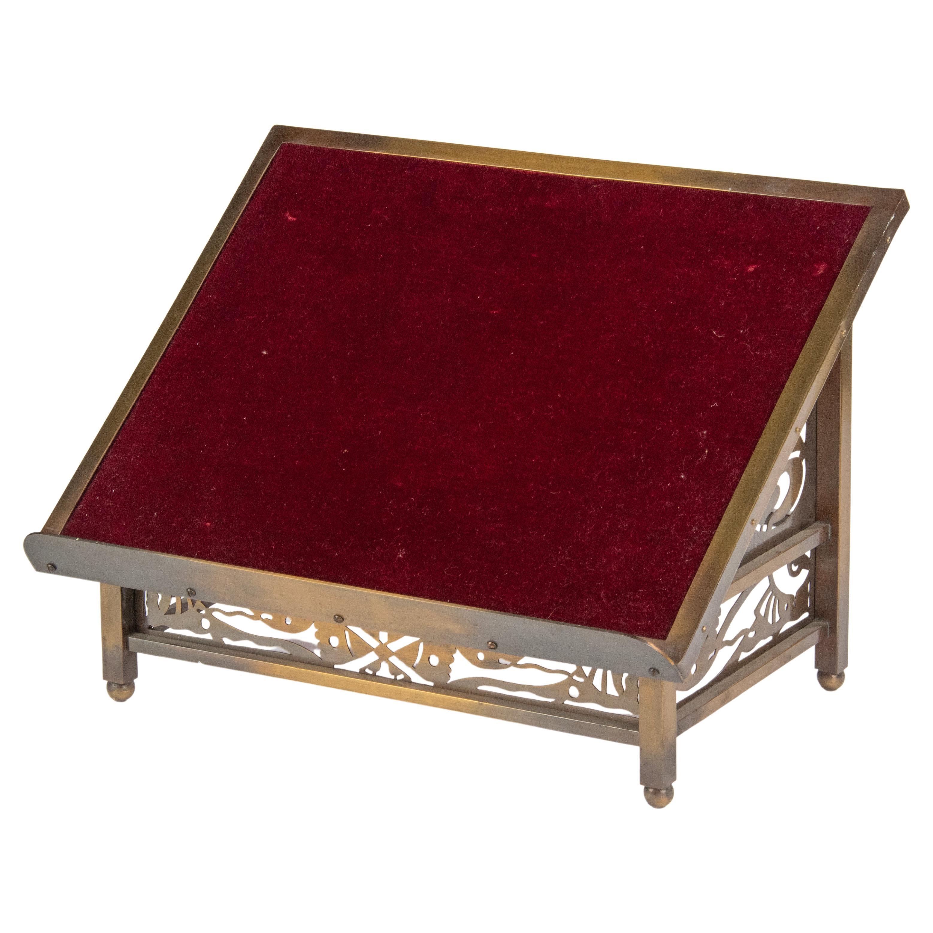 Early English Oak Lectern at 1stDibs