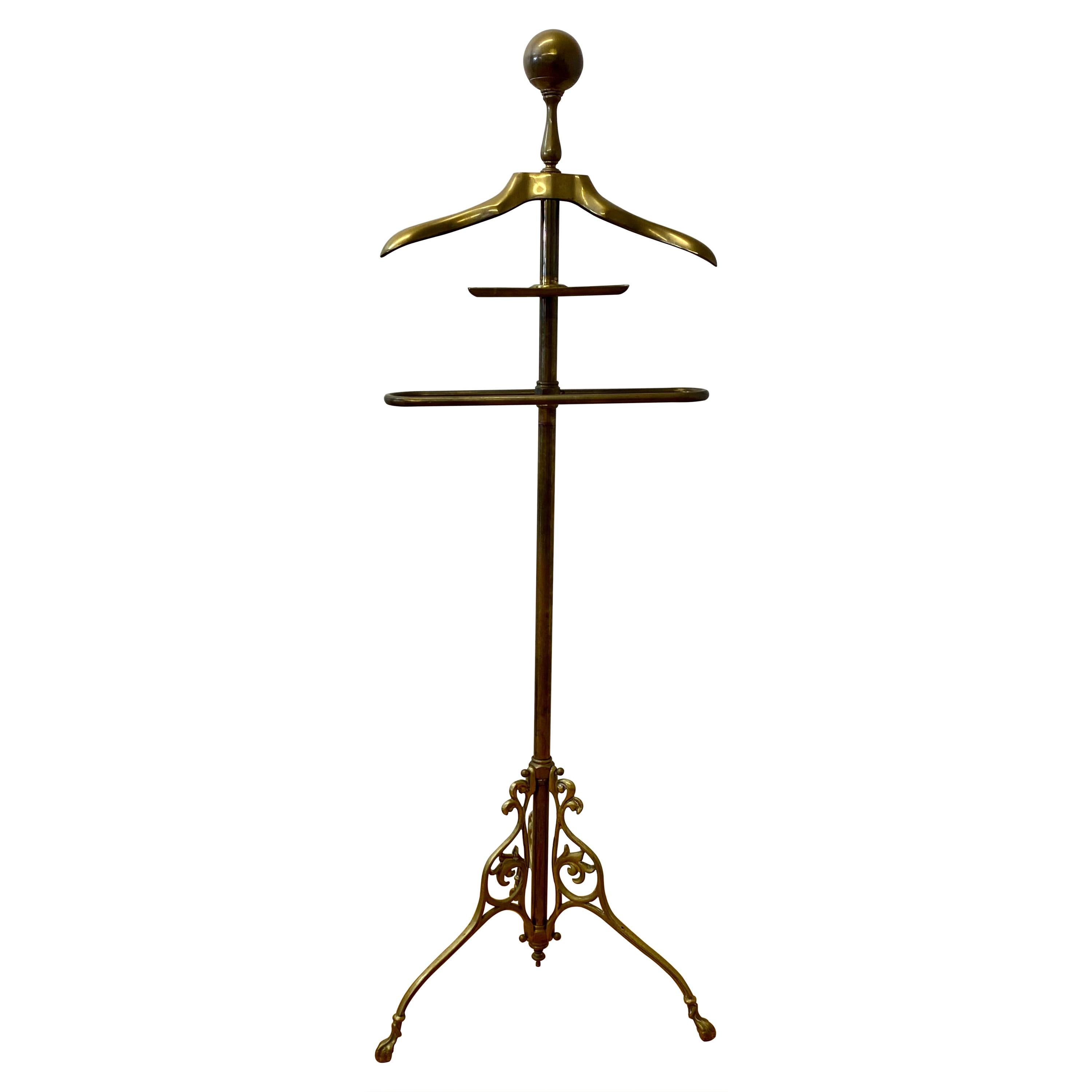 Gentleman's Silent Butler Suit Valet For Sale at 1stDibs