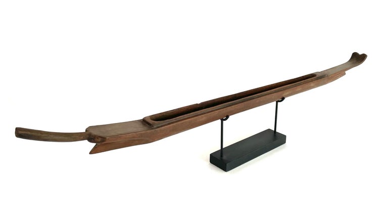 Early 20th Century Carved Teak Model Boat from Thailand For Sale at 1stDibs