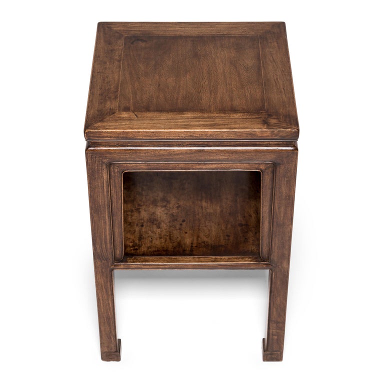 Early 20th Century Chinese Huali Display Table with Shelf at 1stDibs