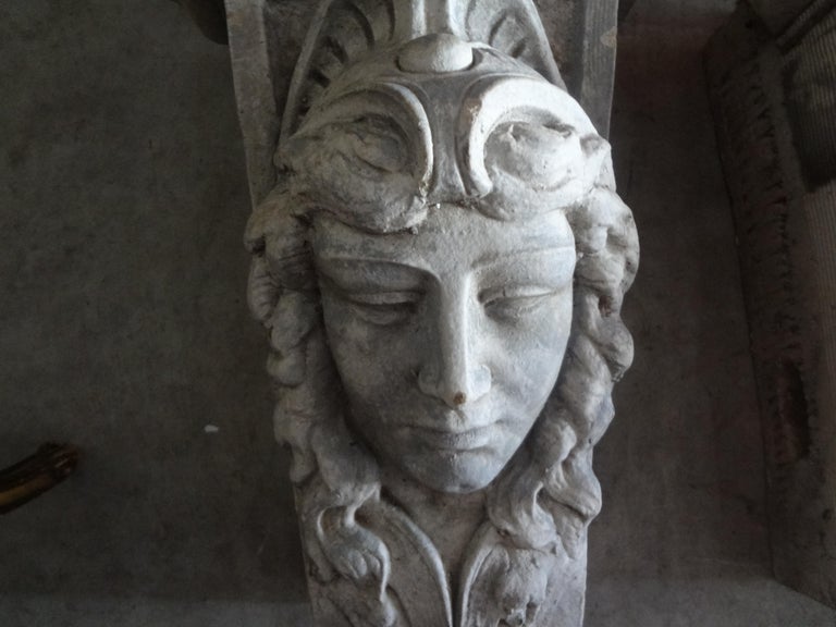 Pair of Early 20th Century Classical Style Architectural Wall Corbels ...