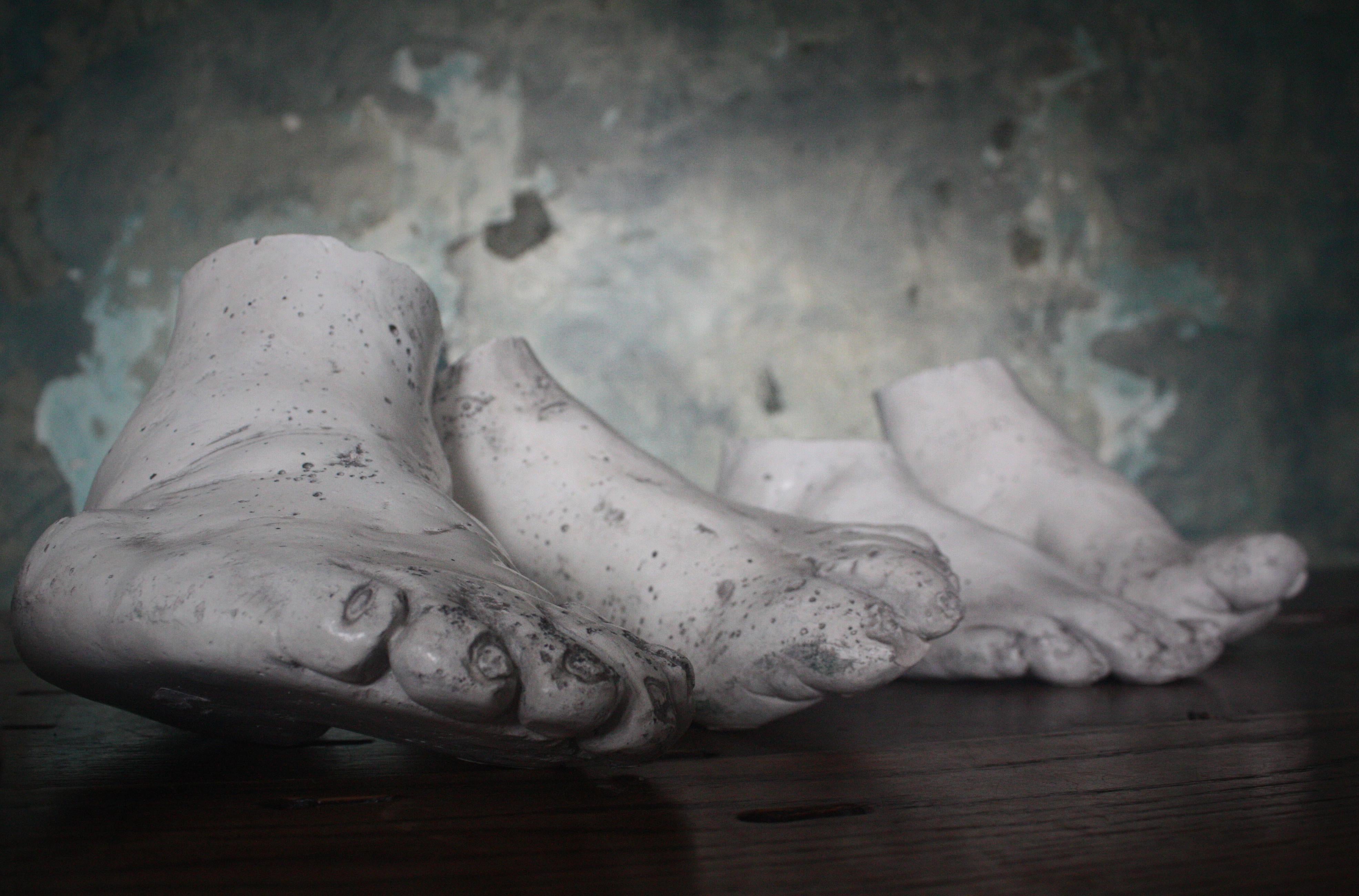 Early 20th Century Collection of Ceramic and Plaster Orthopedic ...