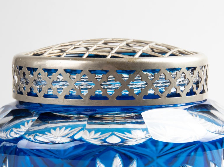 Early 20th Century Crystal Pick Fleur Vase Made by Val Saint Lambert ...