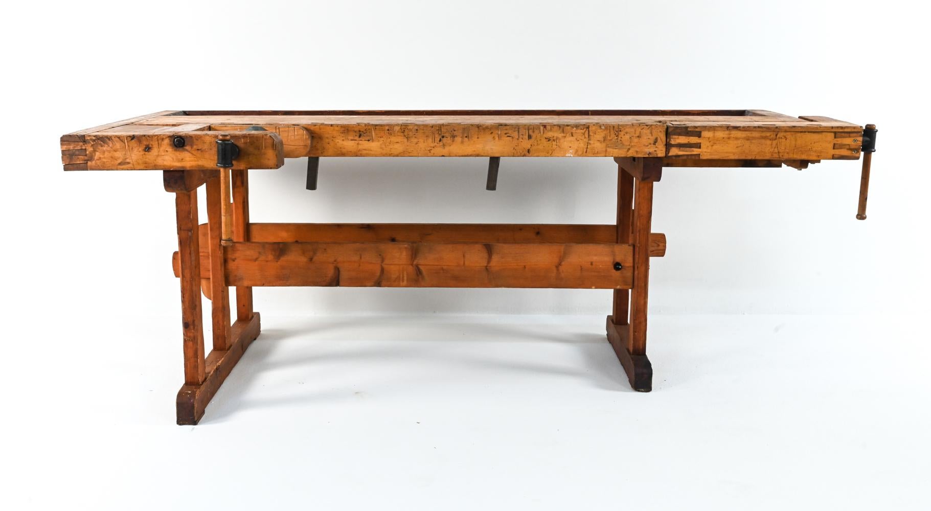 Early 20th Century Danish Carpenter's Work Bench For Sale at 1stDibs