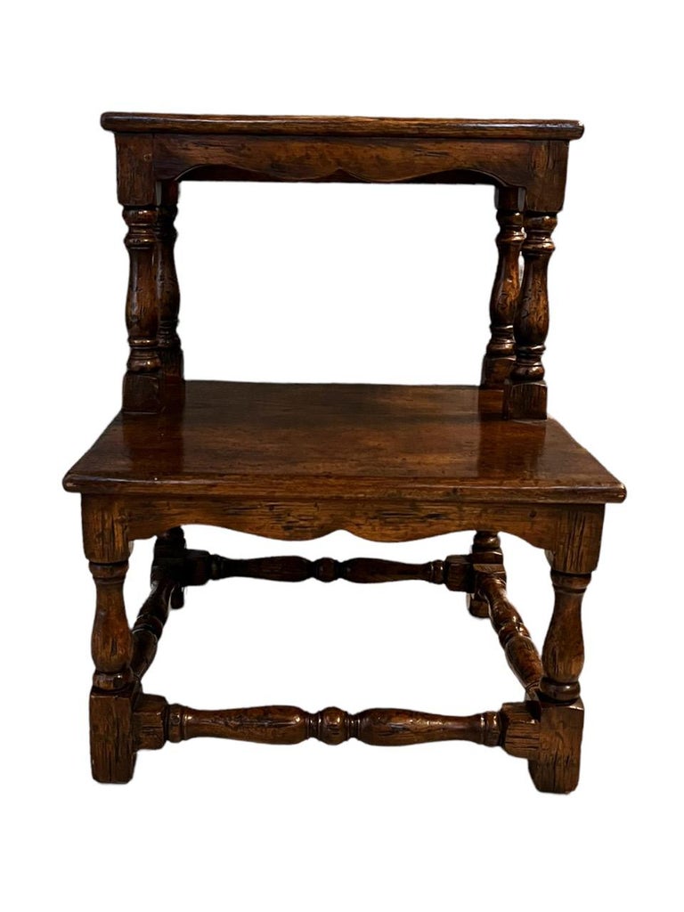Early 20th Century English Oak Step Stool For Sale at 1stDibs