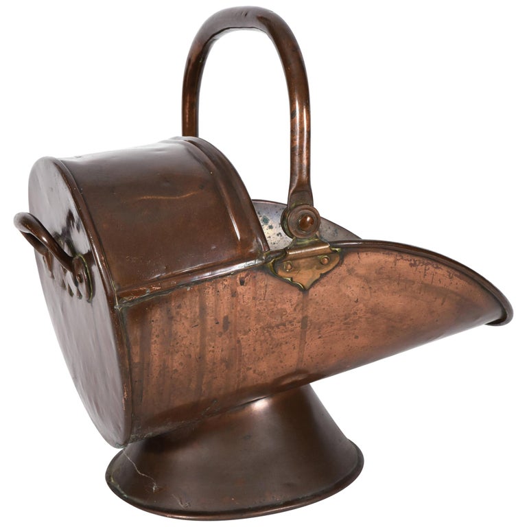 Early 20th Century Fire Place Coal or Log Bucket For Sale at 1stDibs