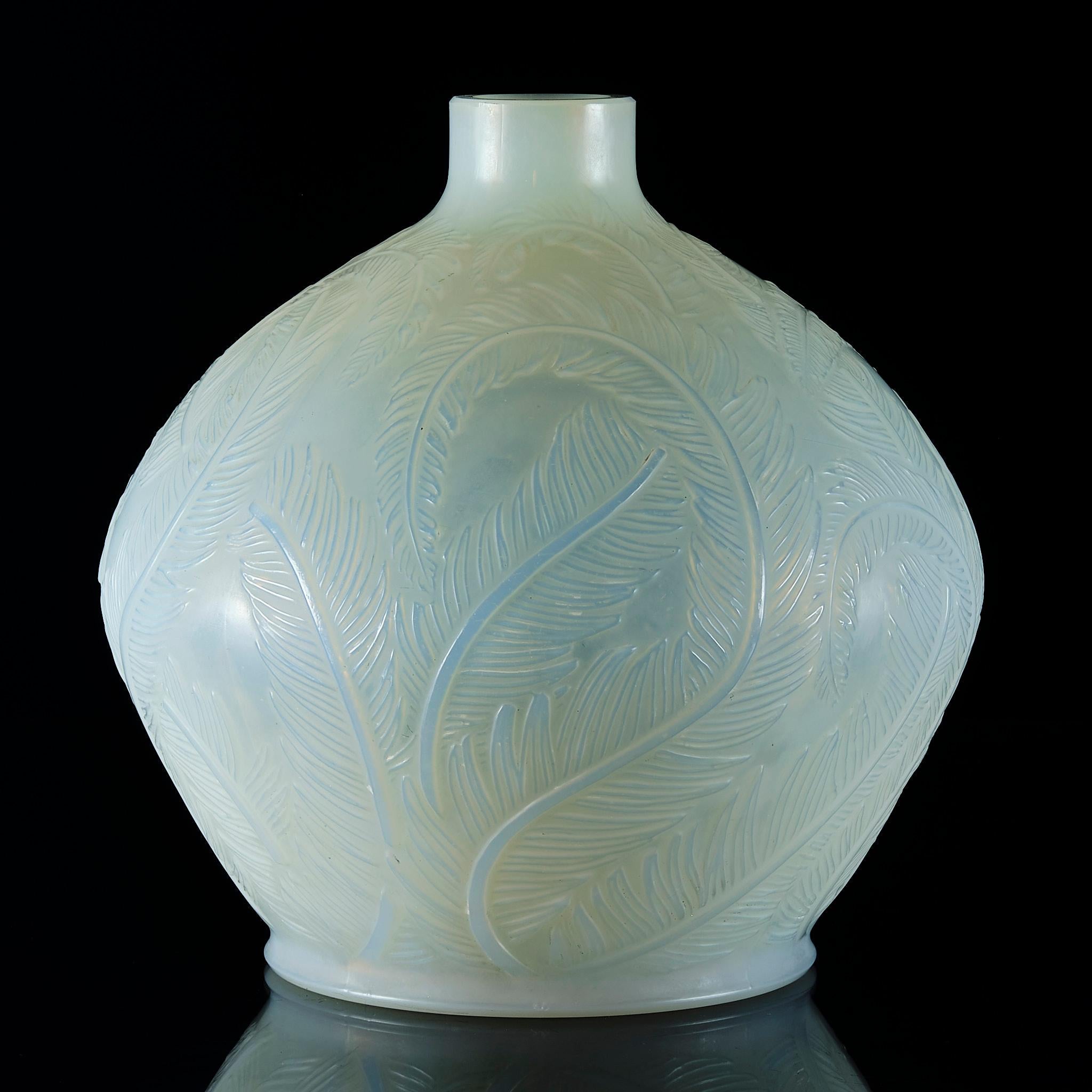 Early 20th Century French Art Deco Vase entitled "Plumes" by René ...