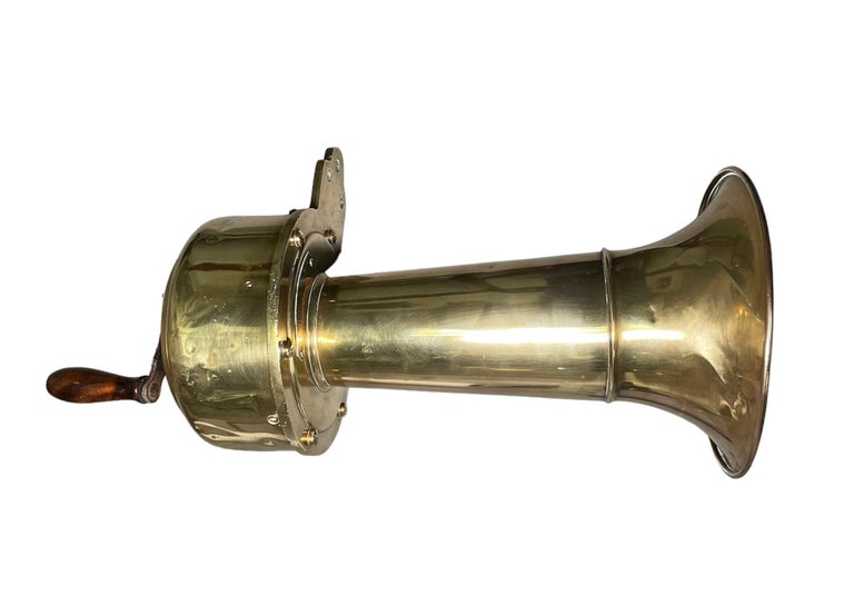 Early 20th Century French Brass Klaxon Horn For Sale at 1stDibs