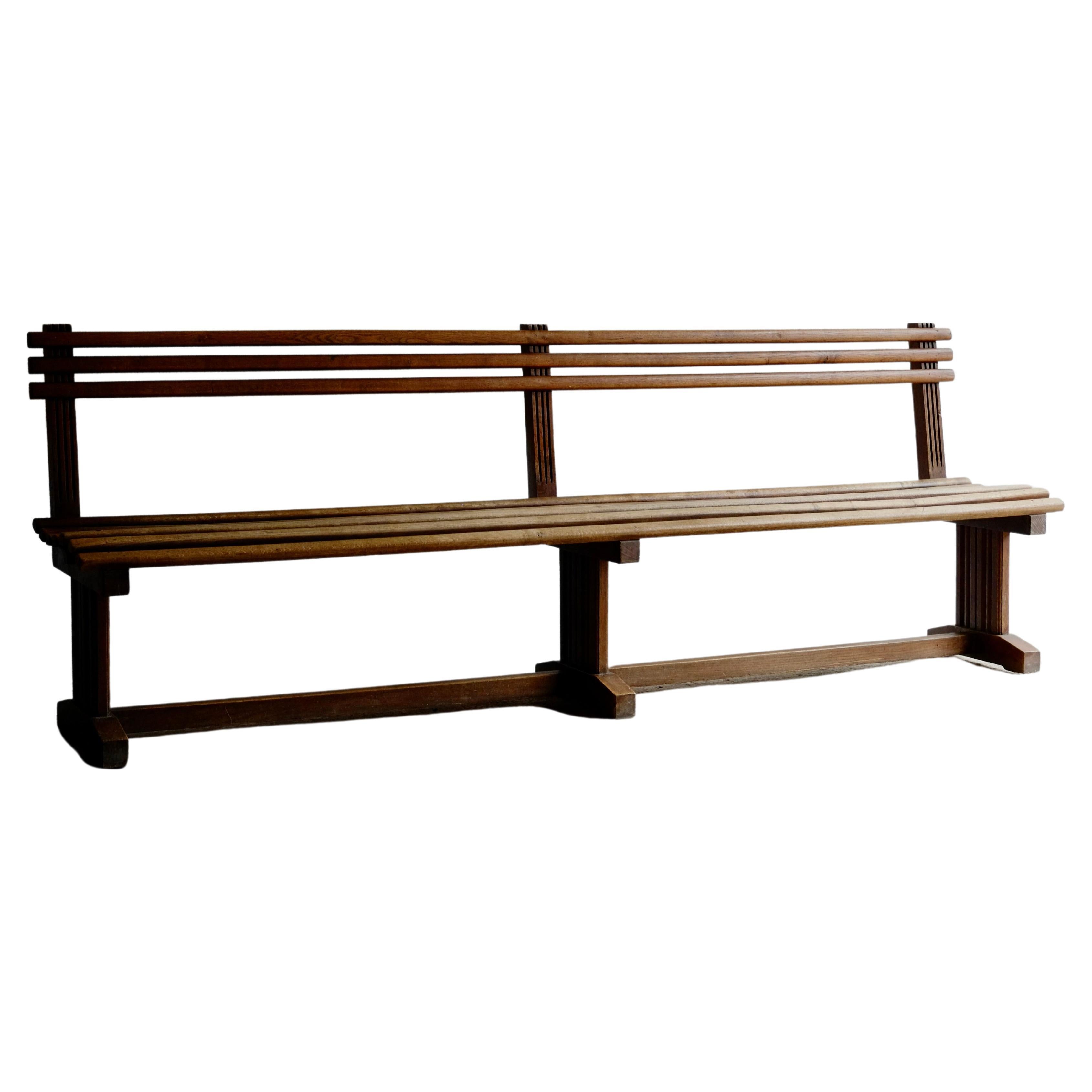 Custom Resin Museum Bench by Michael Ryan Architects, 20th Century at ...