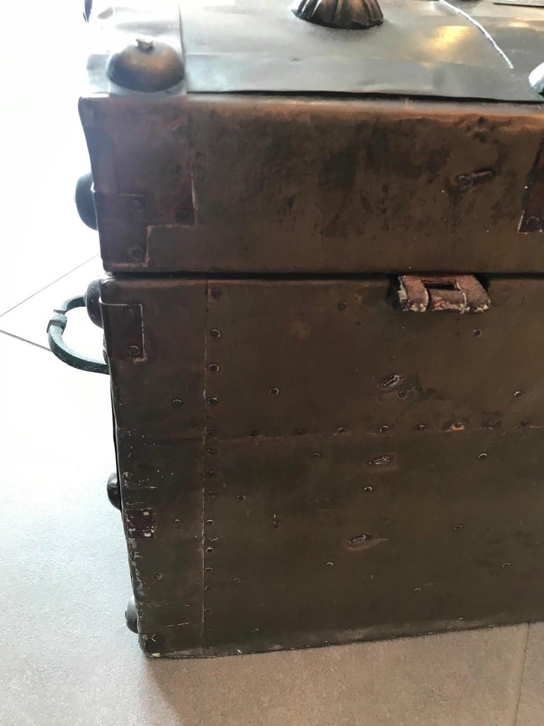 Early 20th Century French Wooden and Copper Safe, 1900s For Sale at 1stDibs