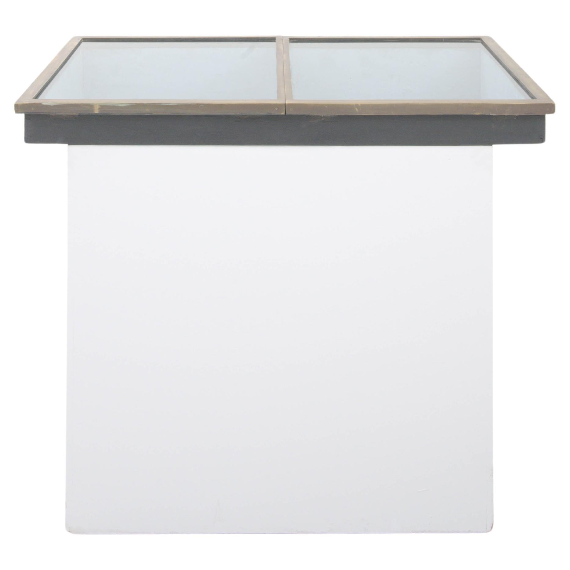 Early 20th Century French Wooden and Glass Shop Counter For Sale at 1stDibs