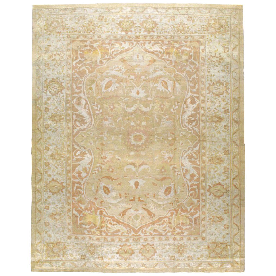 Early 20th Century Handmade Agra Room Size Rug in Pale Purple and Beige ...