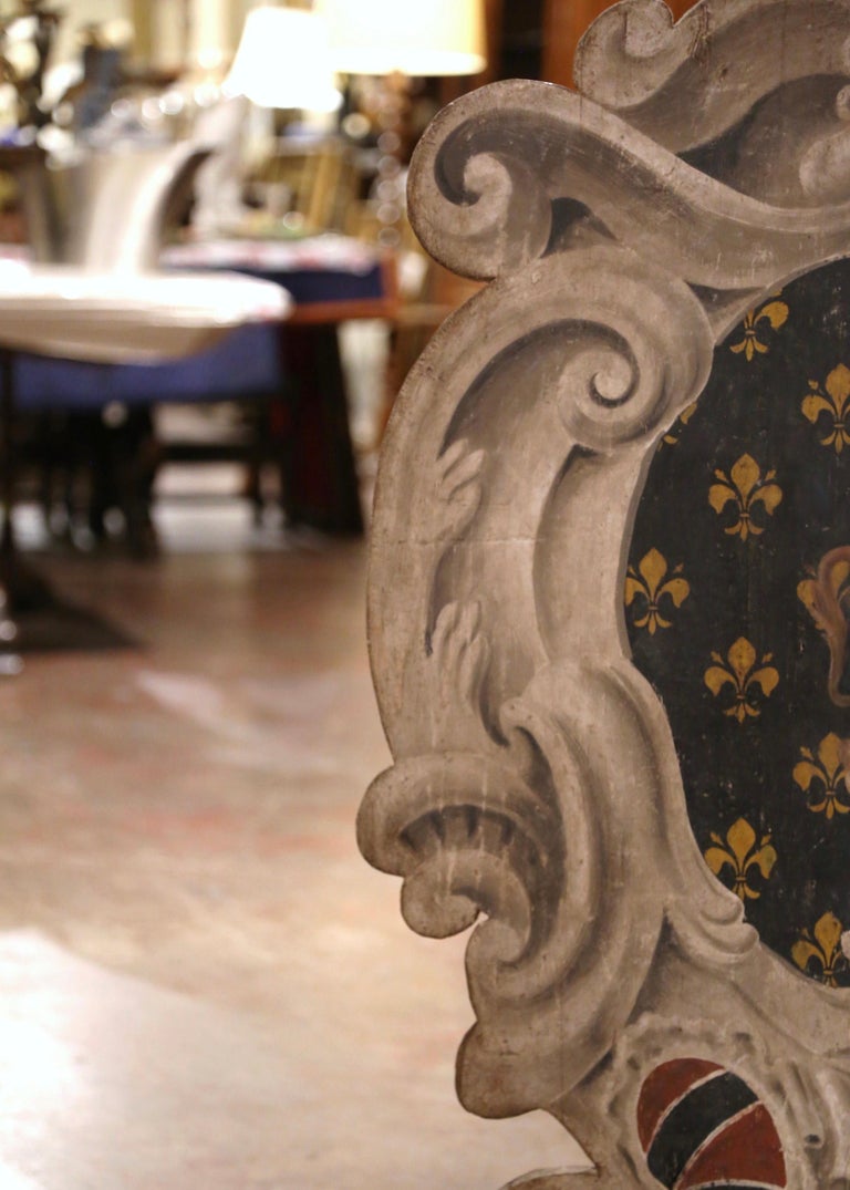 Early 20th Century Italian Carved Painted Wall Hanging Plaque with Family Crest For Sale at 1stDibs