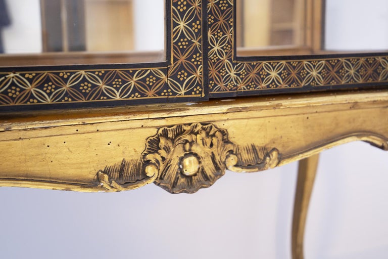 Early 20th Century Italian Vintage Showcase in Painted Wood and Glass ...