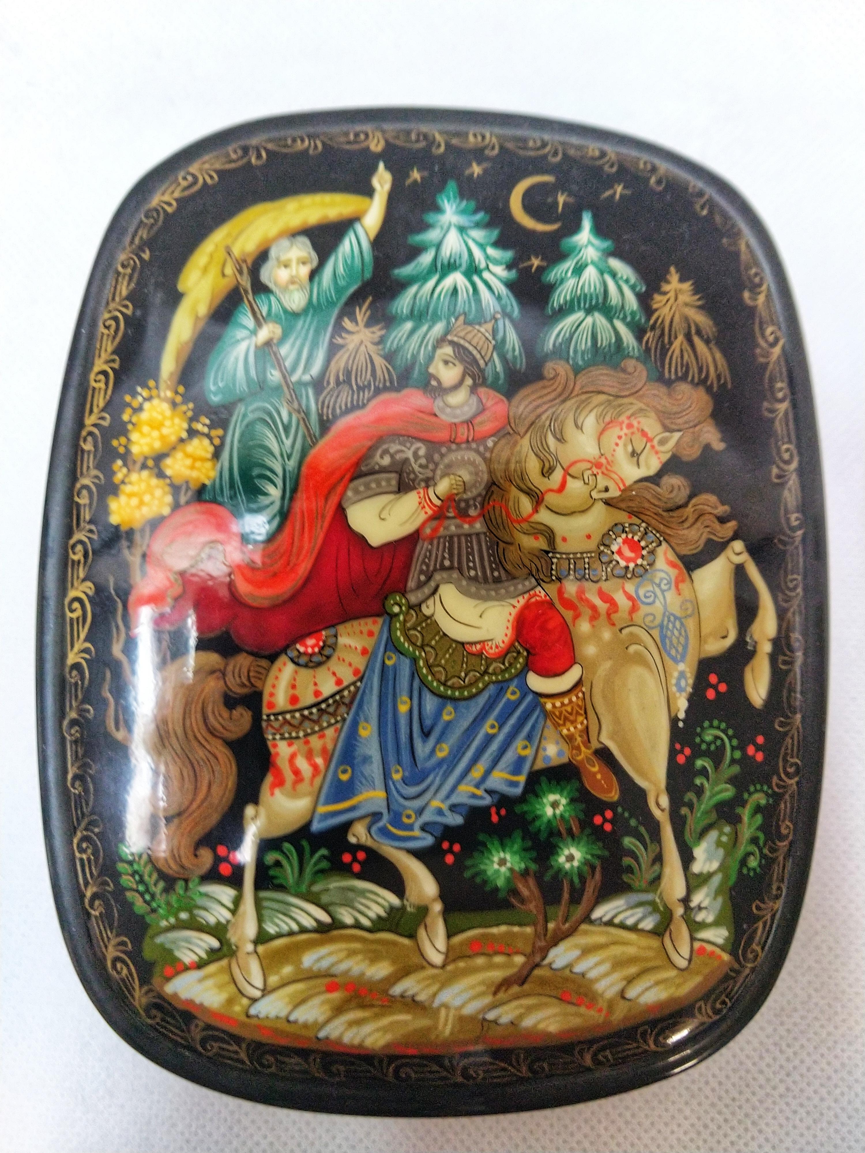 Early 20th Century Paper Mache Laquered Hand Painted and Signed Russian ...