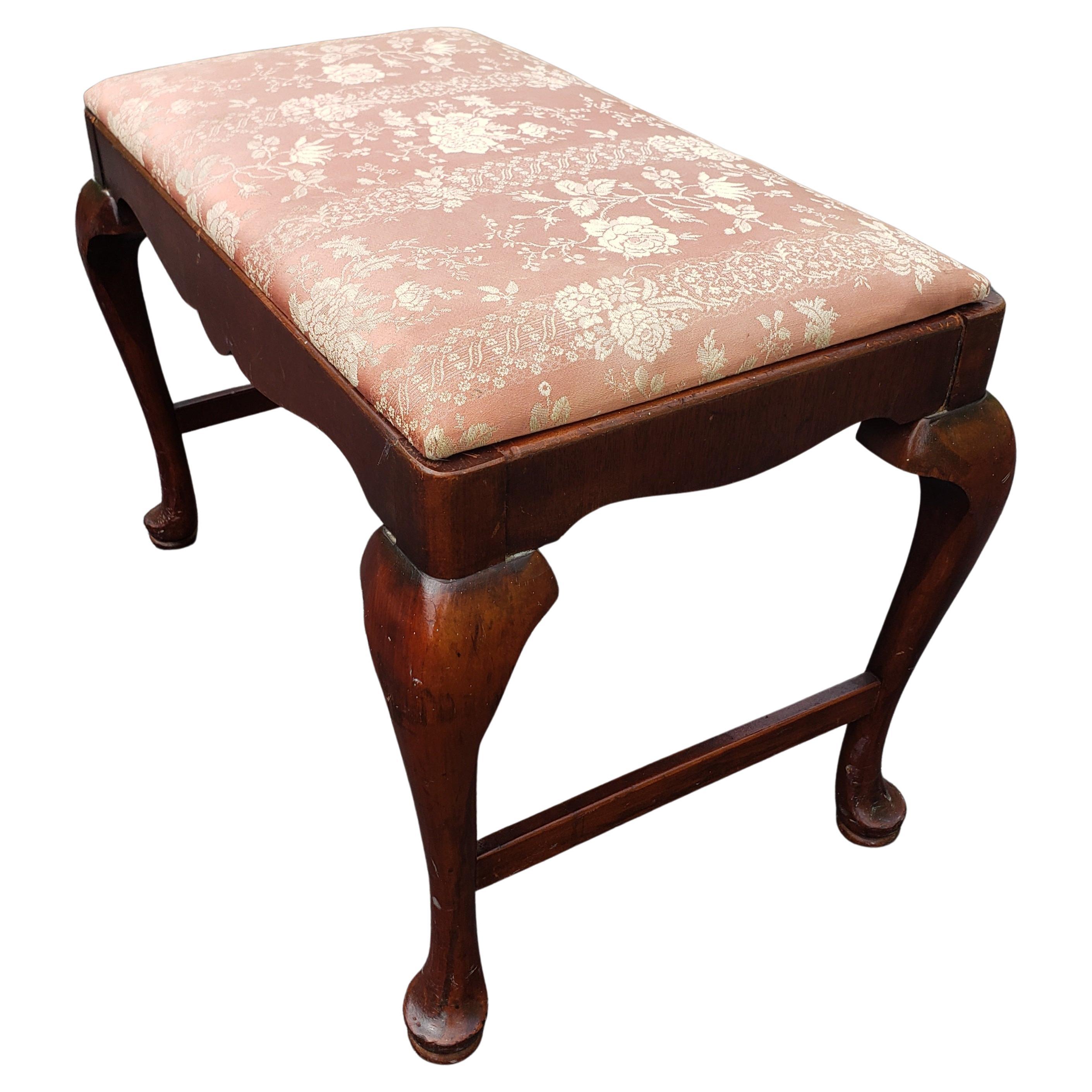 Early 20th Century Mahogany and Upholstered Queen Anne Bench at 1stDibs