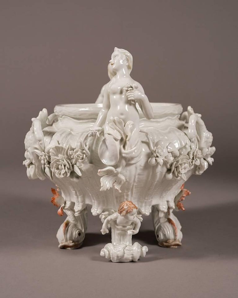 Early 20th Century Meissen Porcelain Centerpiece at 1stDibs